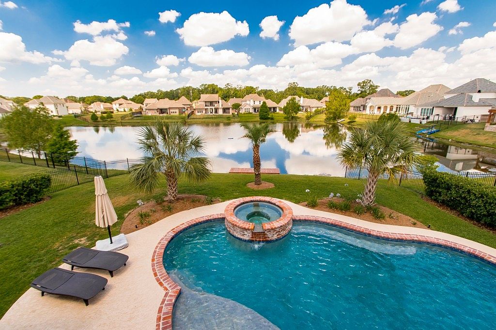 8756 Lake Carriage Dr, Baton Rouge, LA 70817 | Zillow