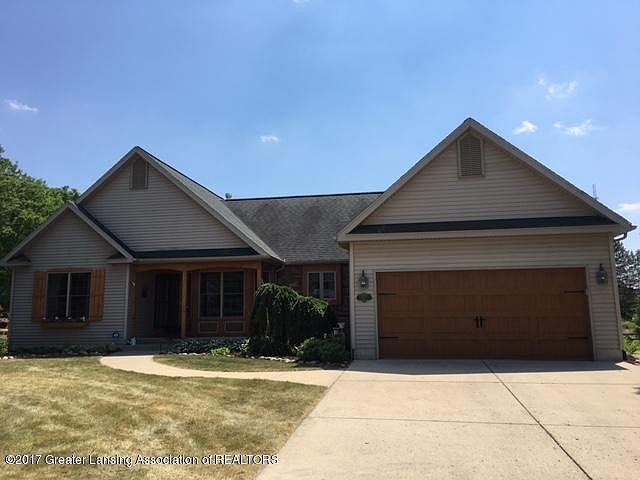317 W Rolfe, Perry, MI 48872 | Zillow