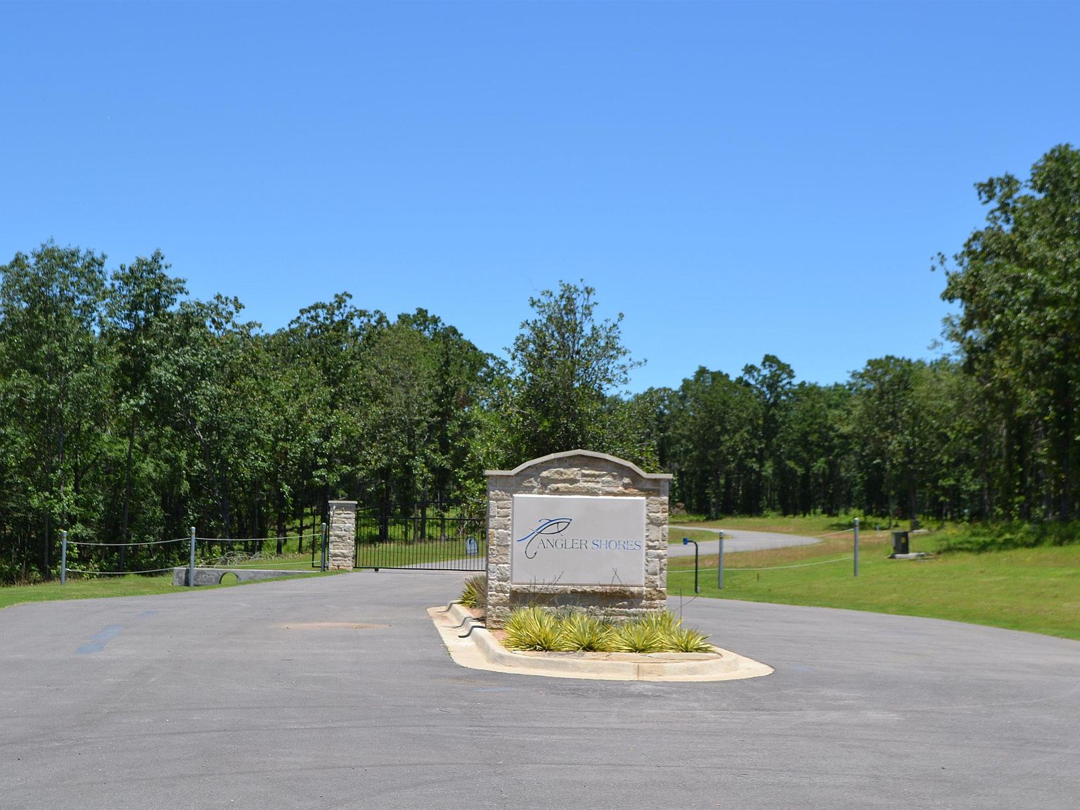 36 Angler Shores Dr, Yantis, TX 75497 | MLS #24014300 | Zillow