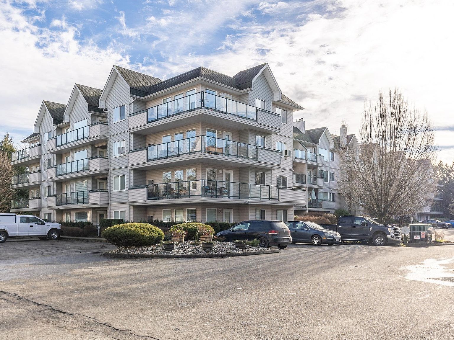 33718 King Rd #208, Abbotsford, BC V2S 8J3 | MLS #R2957031 | Zillow