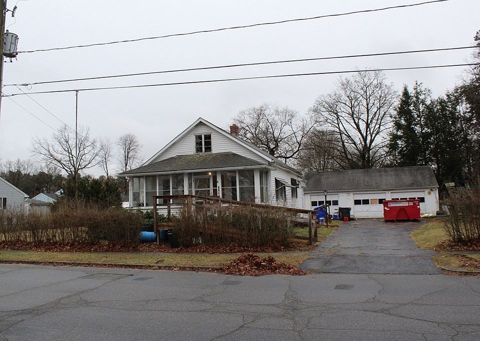 110 Homestead Ave, Springfield, MA 01151 | Zillow