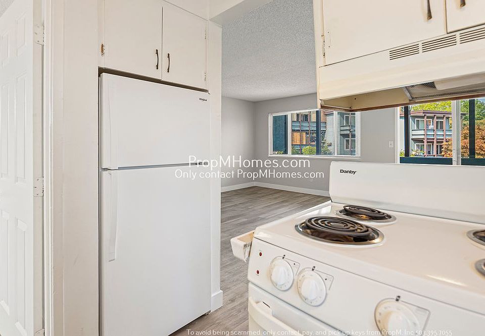 12345 SW Hall Blvd APT 26, Portland, OR 97223 | Zillow