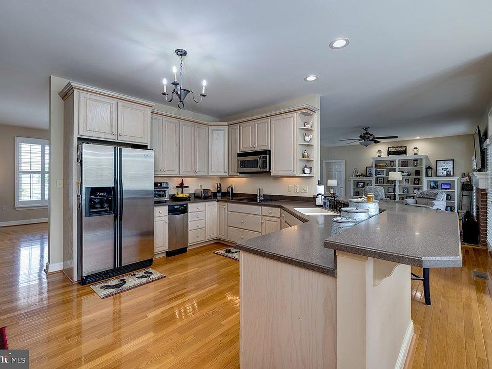 391 Beall Ave, Luray, VA 22835 | MLS #VAPA2002508 | Zillow