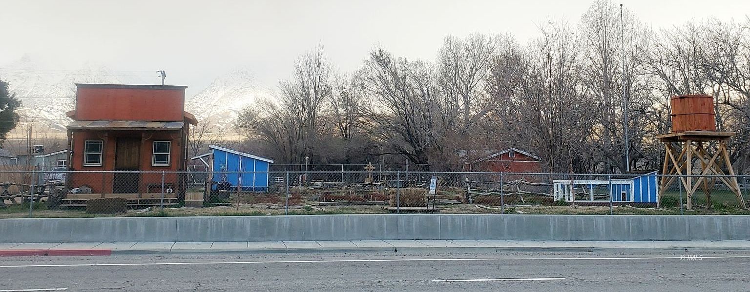 429 N Edwards St, Independence, CA 93526 | Zillow