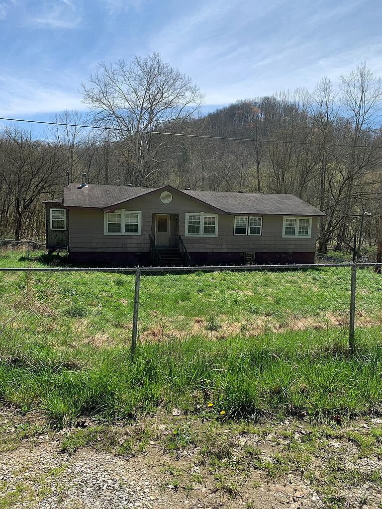 3566 N Milo Rd, Tomahawk, KY 41262 | Zillow