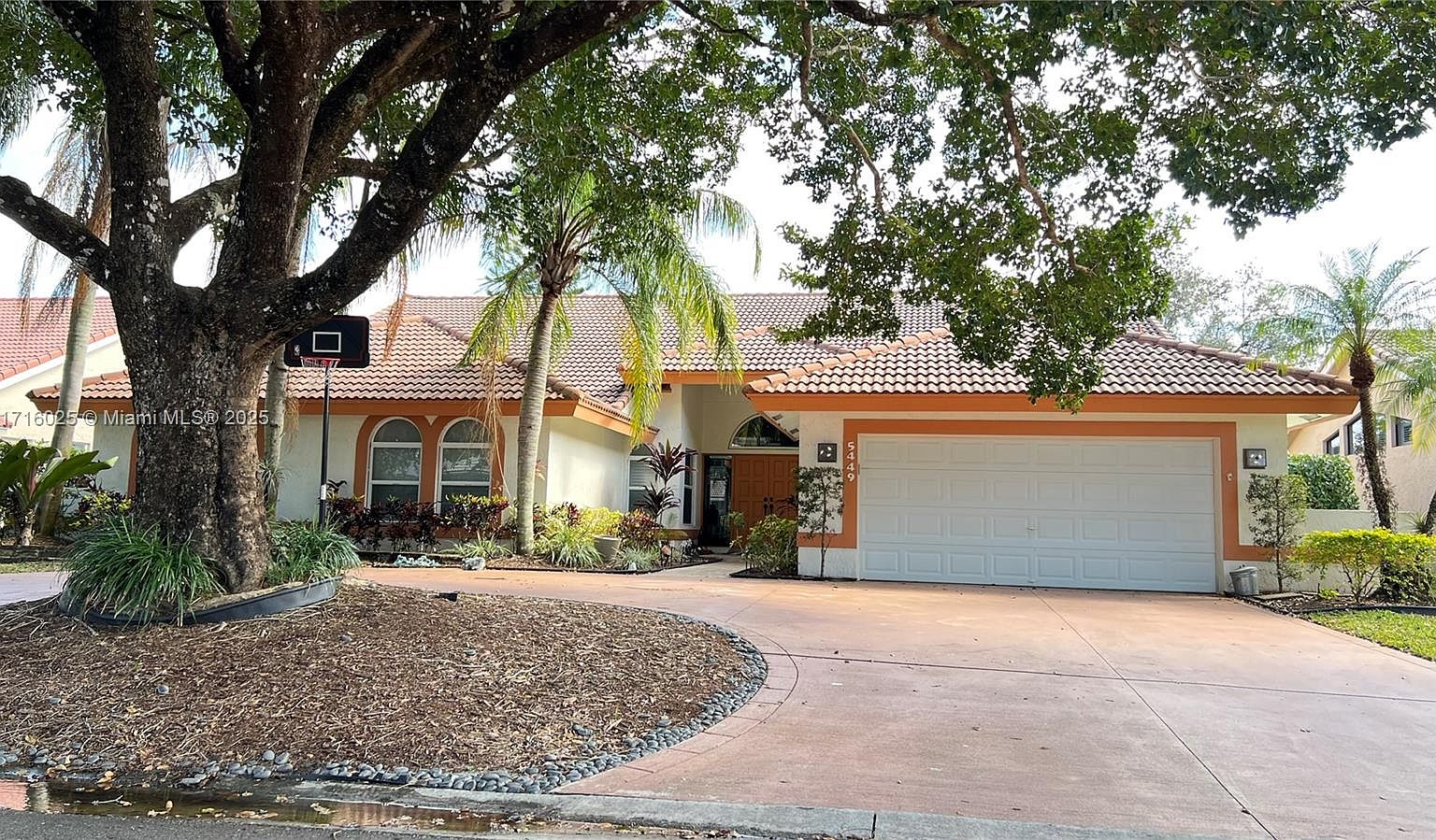 5449 NW 86th Ter, Coral Springs, FL 33067 | MLS #A11716025 | Zillow