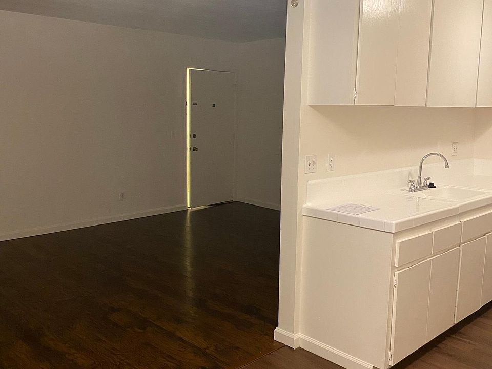 7774 Magnolia Ave APT 25, Riverside, CA 92504 | Zillow