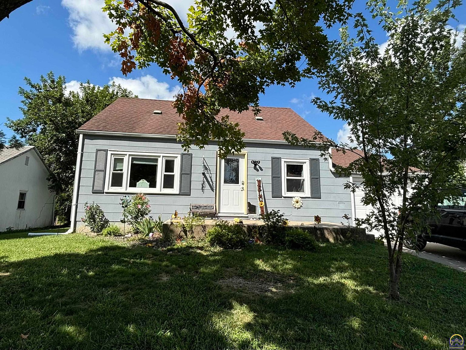 529 Lincoln St, Emporia, KS 66801 | MLS #235856 | Zillow