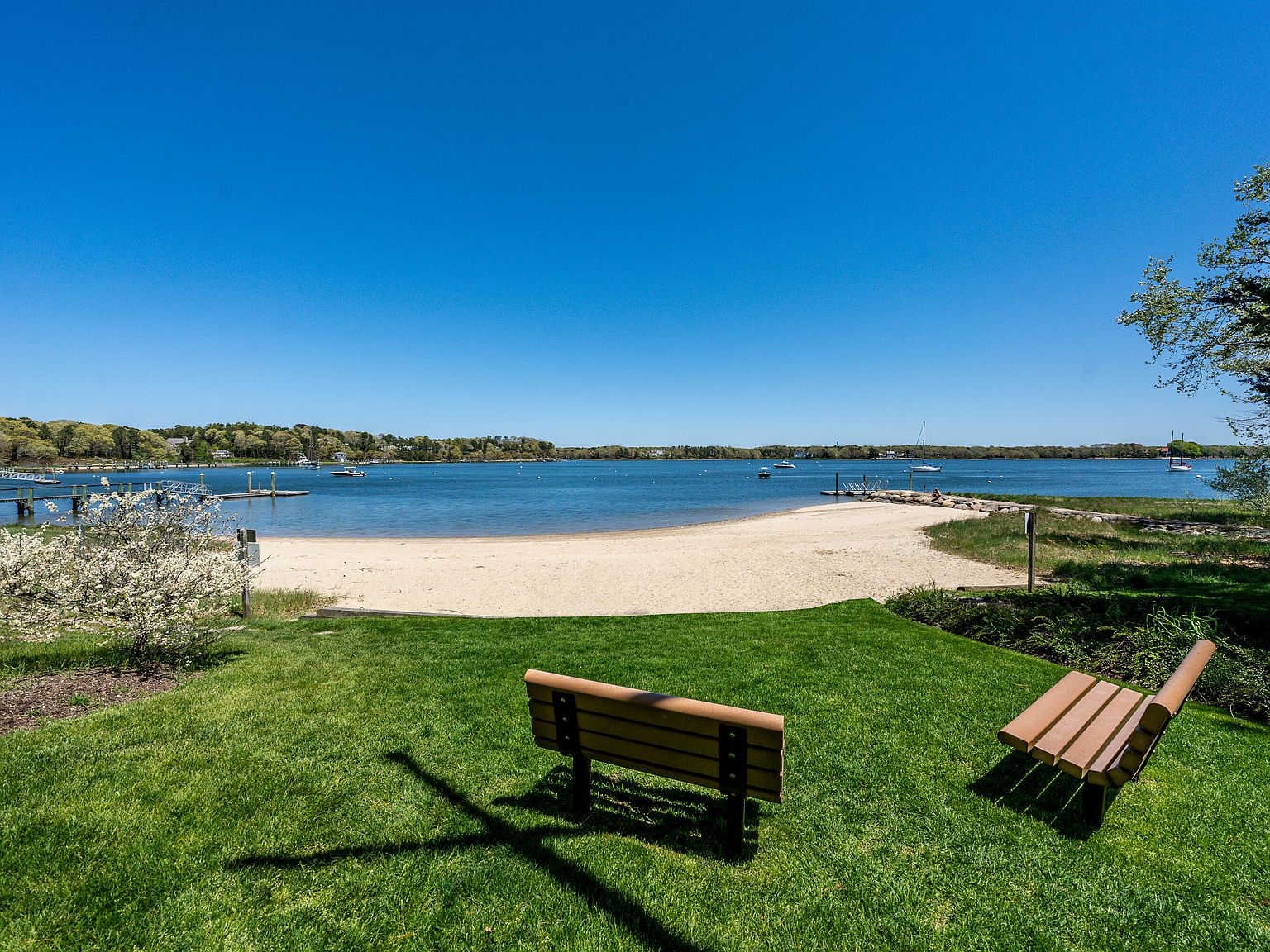 384 Cotuit Bay, Cotuit, MA 02635 | Zillow