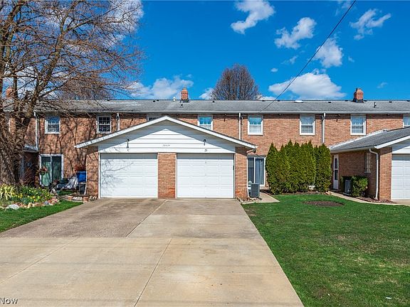 24620 Clareshire Dr #D, North Olmsted, OH 44070 | Zillow