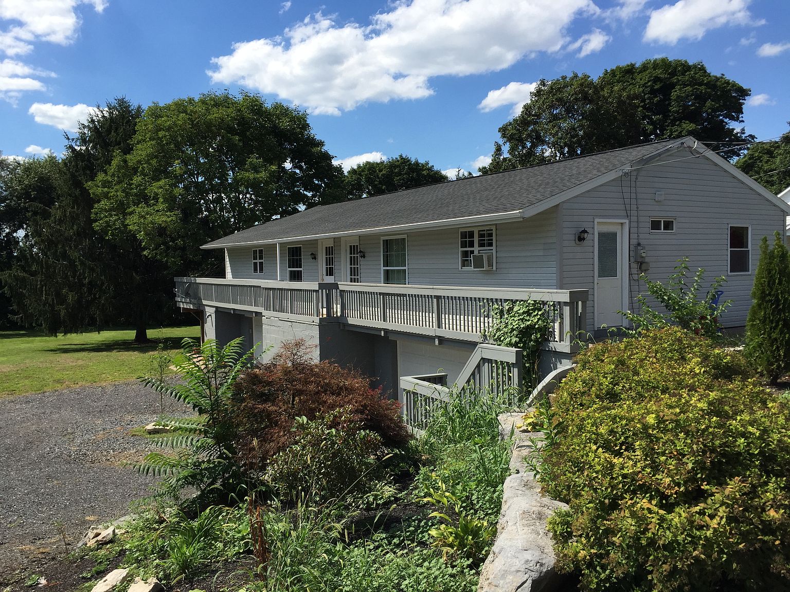 1812 Sterretts Gap Ave, Carlisle, PA 17013 | Zillow