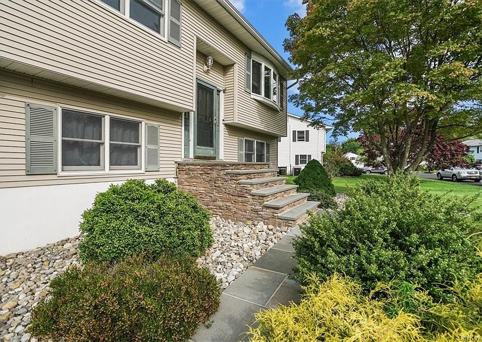 32 Nordica Cir, Stony Point, NY 10980 | MLS #H6248180 | Zillow