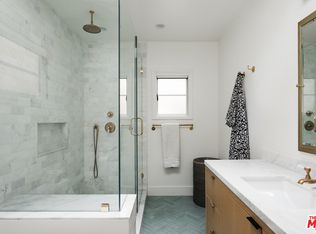 3646 Sunswept Dr, Studio City, CA 91604 | Zillow