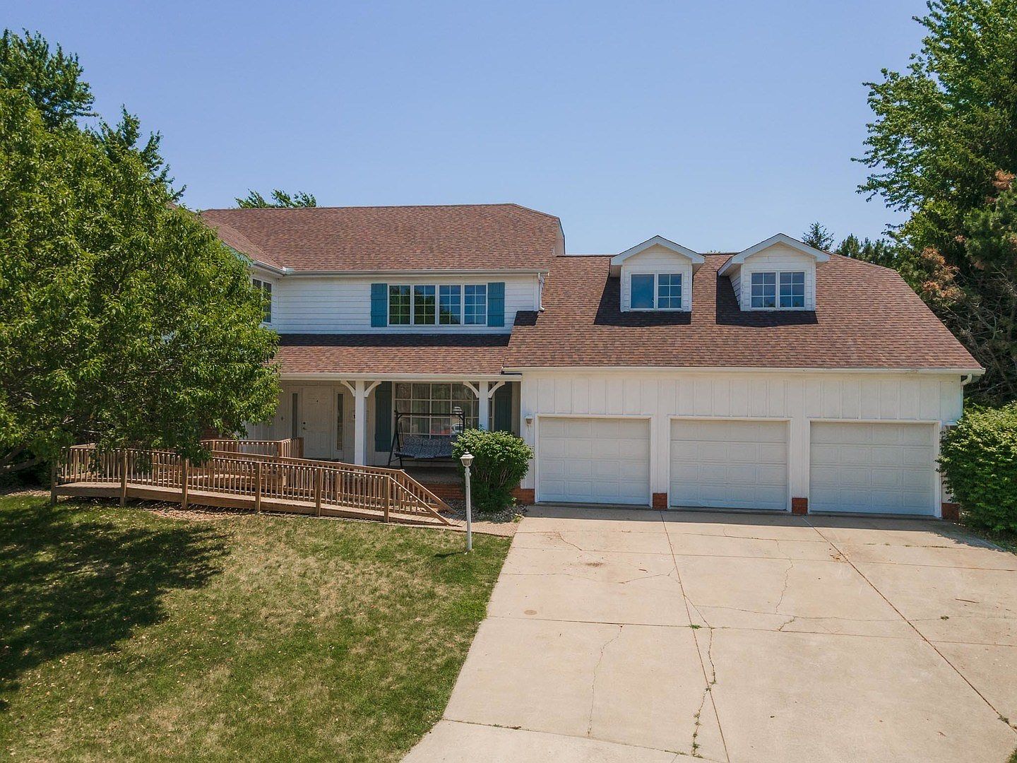 1104 Tanger Cc Ct, Normal, IL 61761 | Zillow