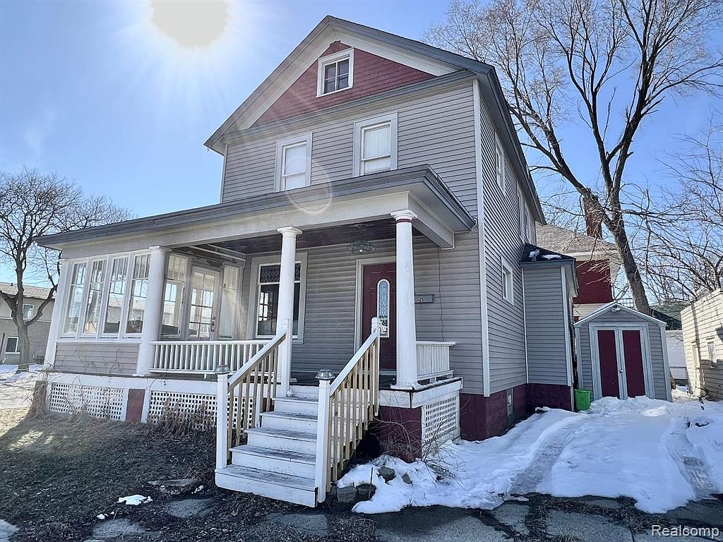 803 Ontario St, Port Huron, MI 48060 | Zillow