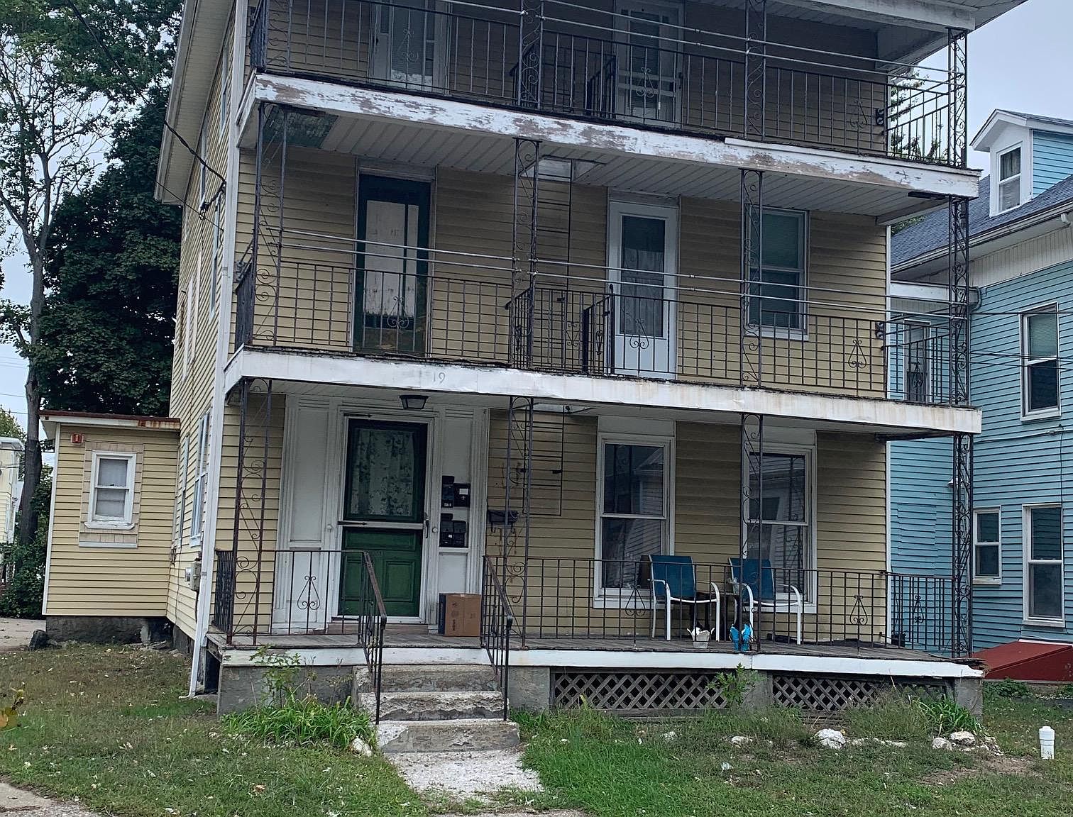 19 Jenks St APT 5, Central Falls, RI 02863 | Zillow