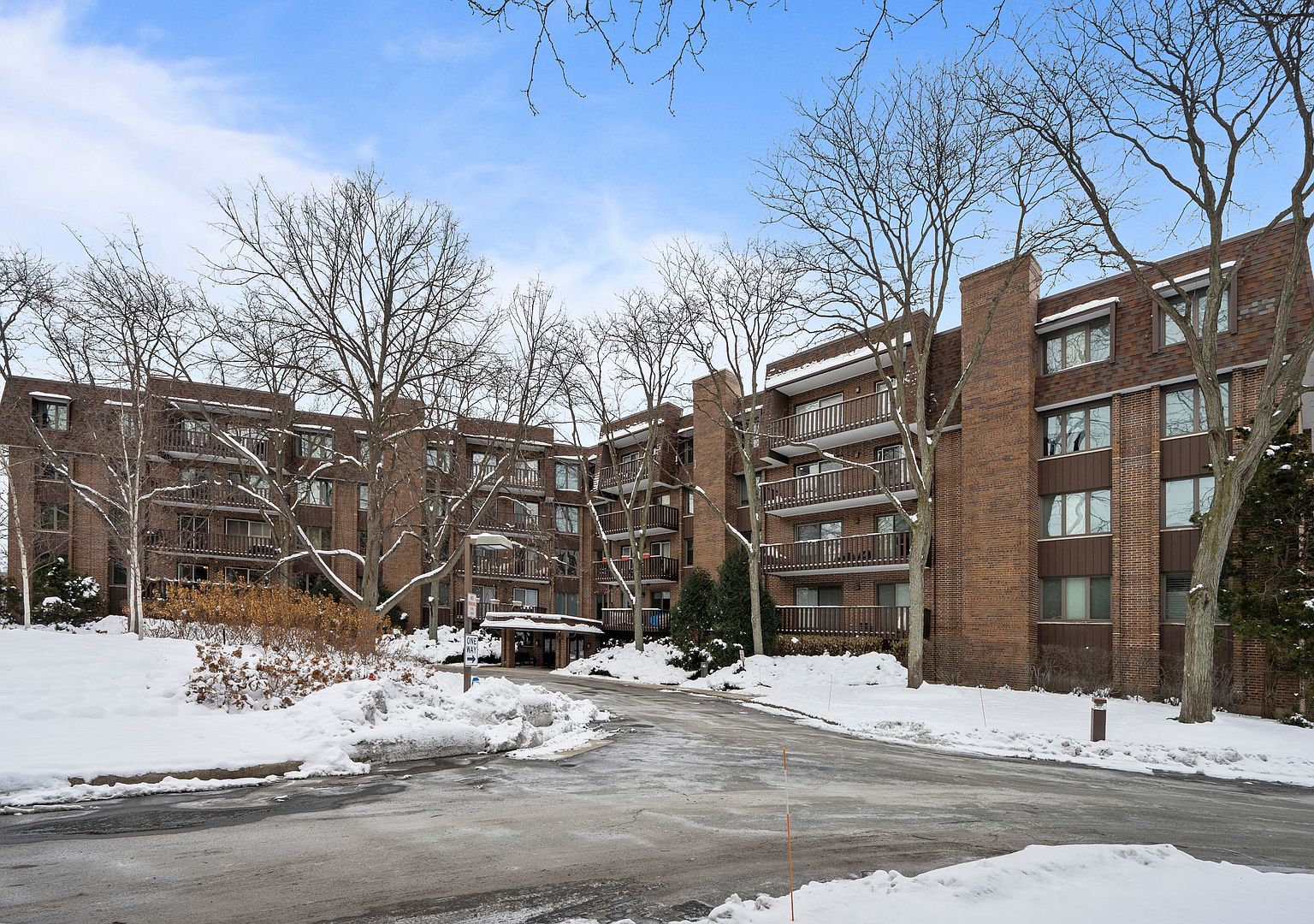 1125 Lake Cook Rd APT 405, Northbrook, IL 60062 | Zillow