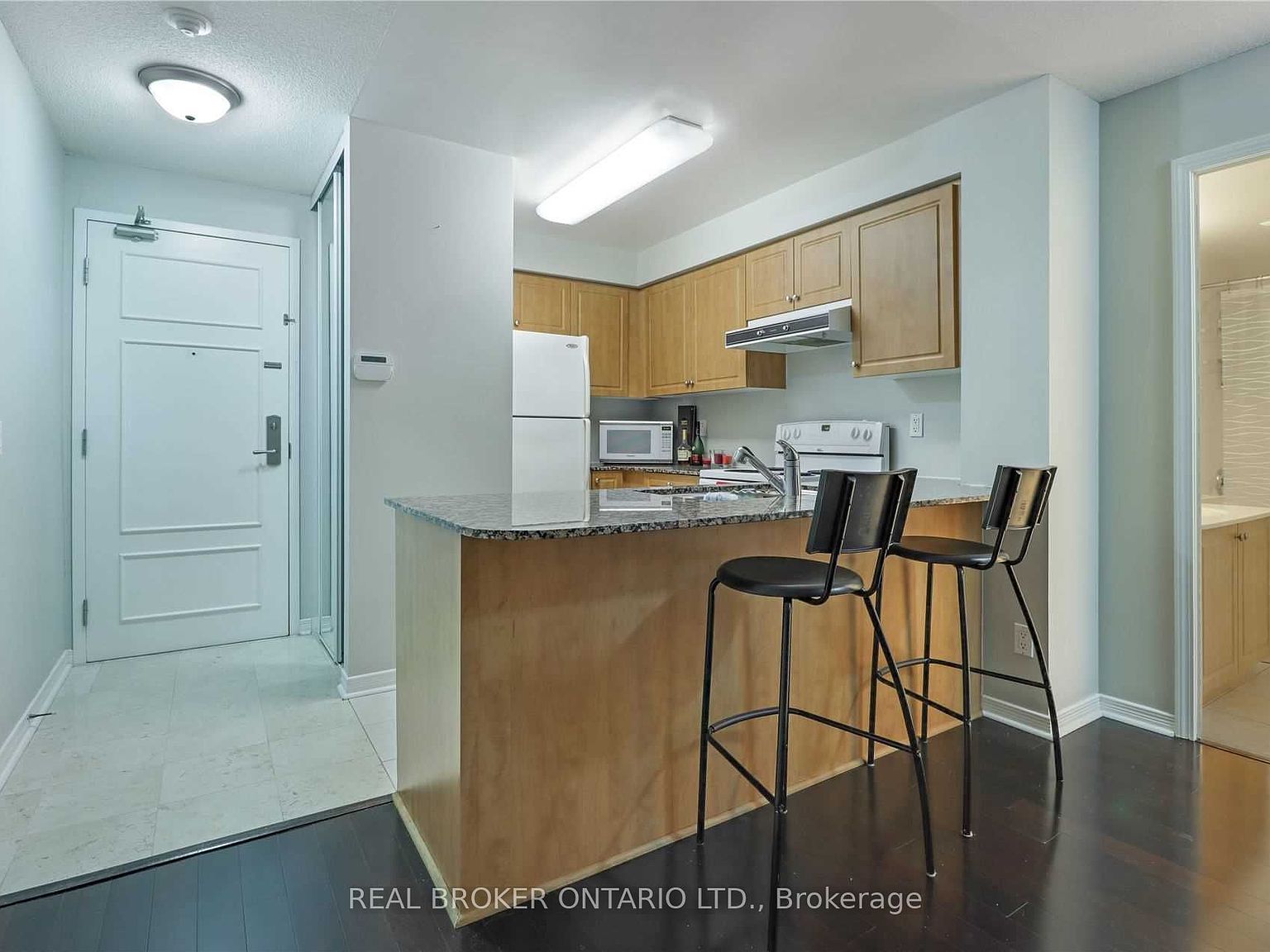 330 Red Maple Rd #1001, Richmond Hill, ON L4C 0T6 | Zillow