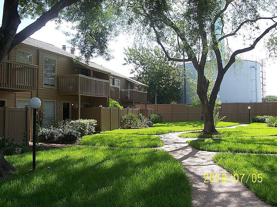 2379 Briarwest Blvd UNIT 9, Houston, TX 77077 | Zillow