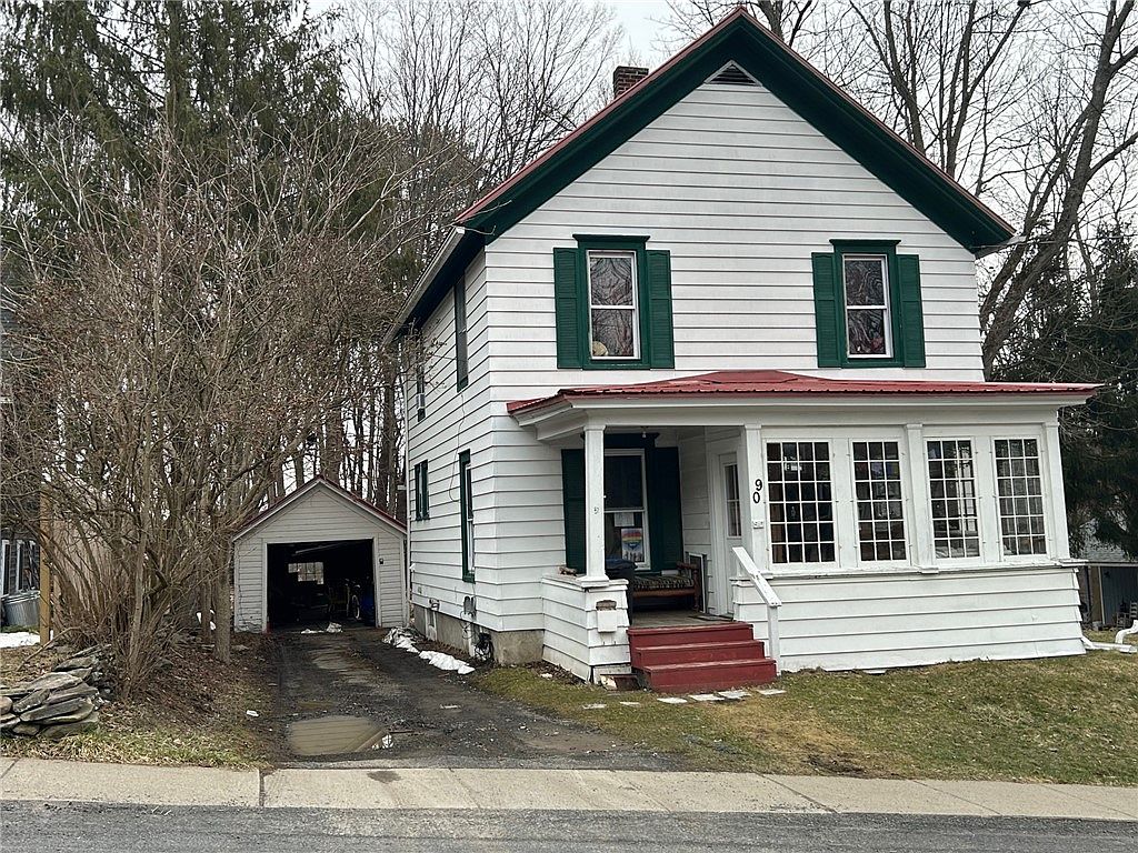 90 Clinton St Oneonta NY 13820 Zillow 90-clinton-st-oneonta-ny-13820-zillow
