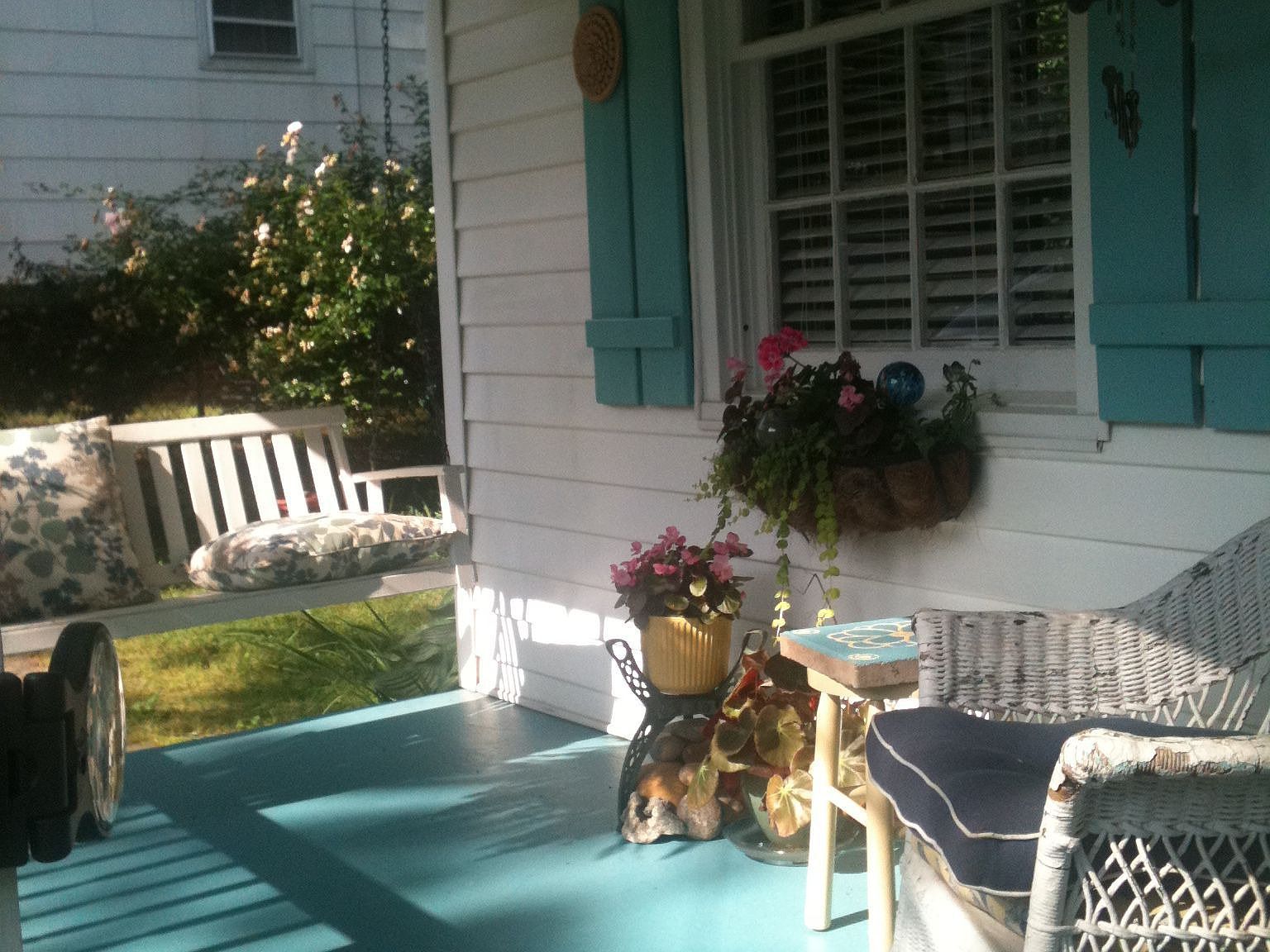 1051 Irving St, Winston Salem, NC 27103 | Zillow