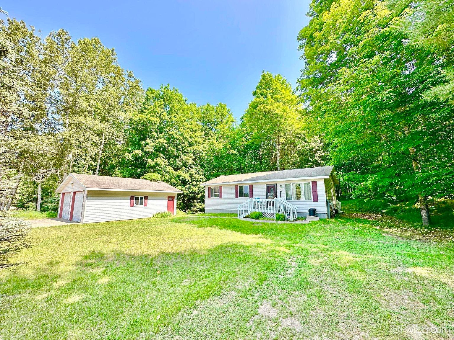 9321-W9321 Peterson Dr, Iron Mountain, MI 49801 | Zillow