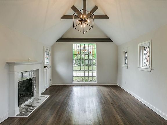 5045 Milam St, Dallas, TX 75206 | Zillow