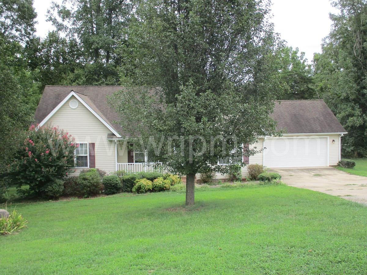 105 Wolf Den Ct, Climax, NC 27233 | Zillow