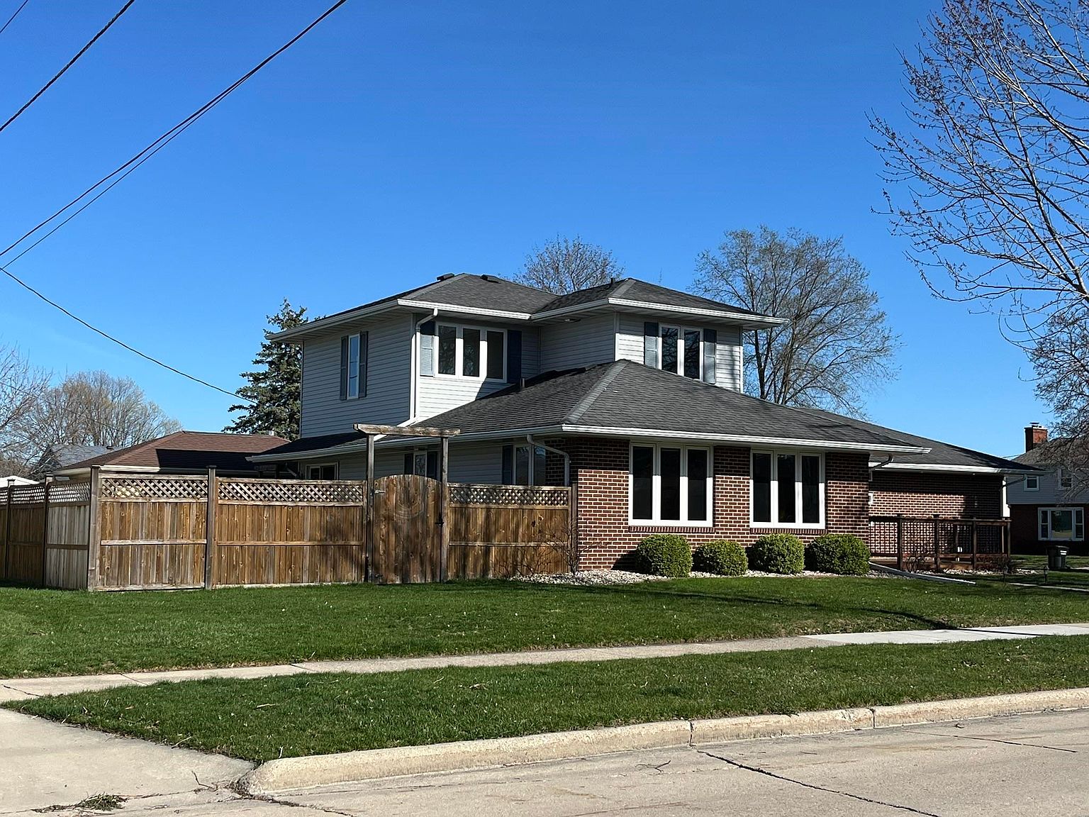 2502 N Drew St, Appleton, WI 54911 | Zillow