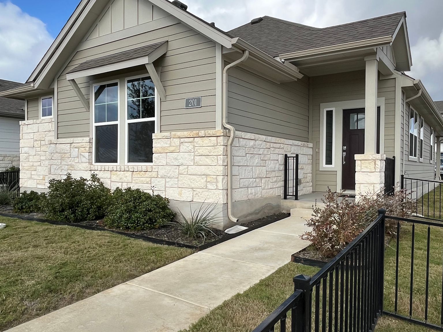 201 Pinnacle Ln #0, Kyle, TX 78640 | Zillow