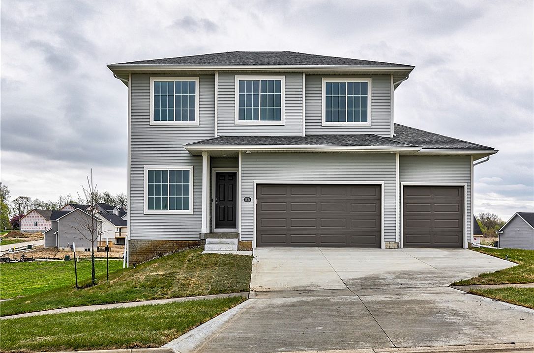 2926 Sayre Dr, Norwalk, IA 50211 | Zillow