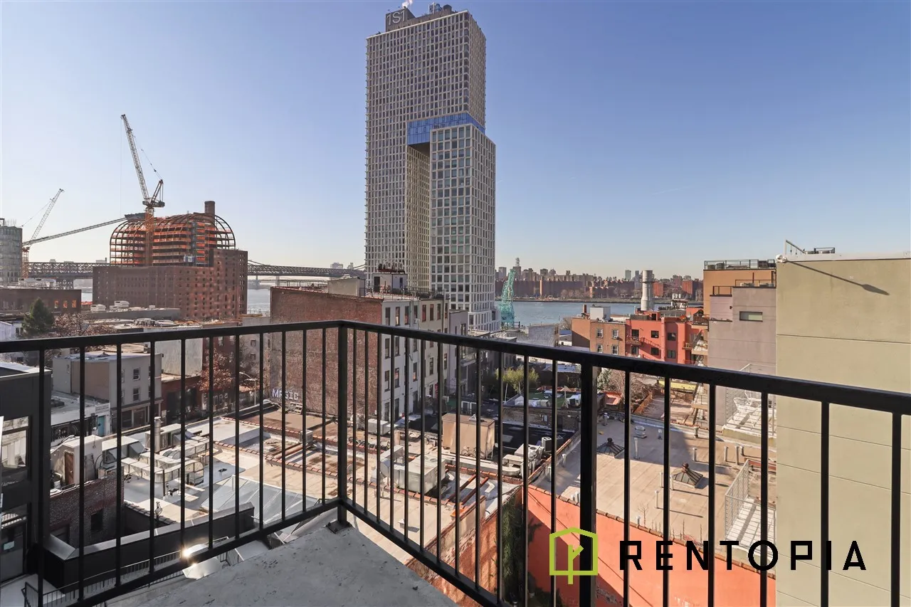 74 North First Street #6R in Williamsburg, Brooklyn | StreetEasy