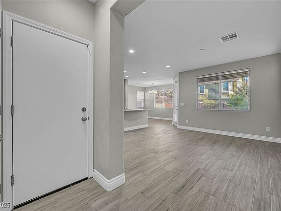 6373 Beavertail Pond Ave, Las Vegas, NV 89122 | Zillow