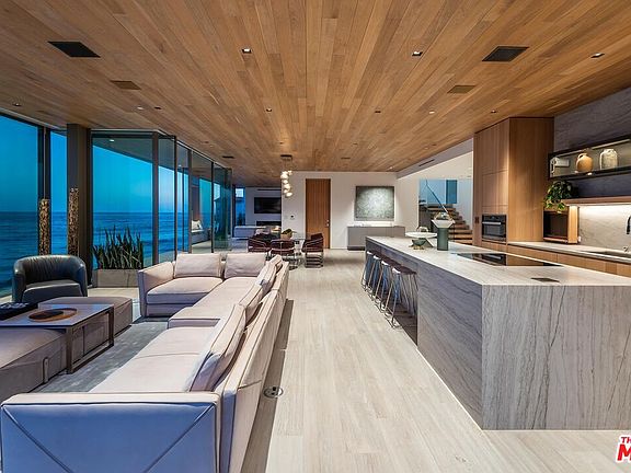 24300 Malibu Rd, Malibu, CA 90265 | MLS #22-171687 | Zillow