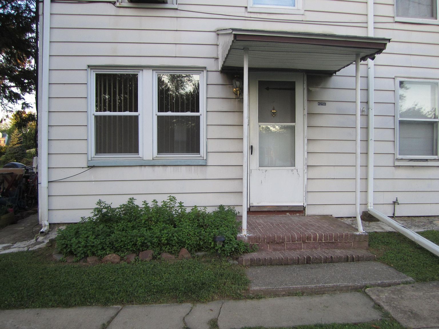 4215 Sullivan Trl APT C, Easton, PA 18040 | Zillow