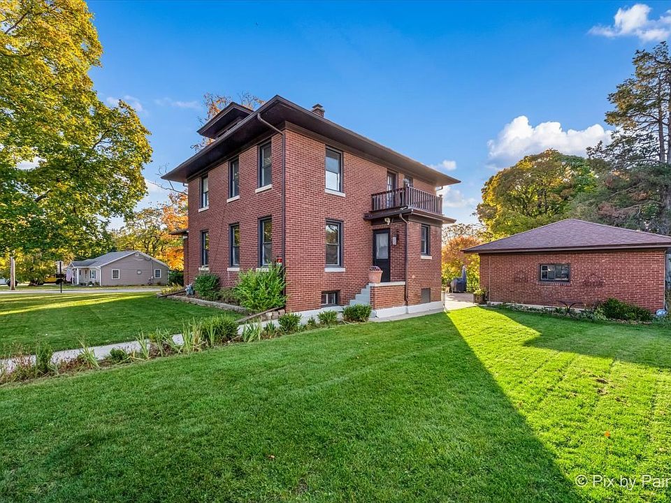 800 Wing St, Elgin, IL 60123 | Zillow