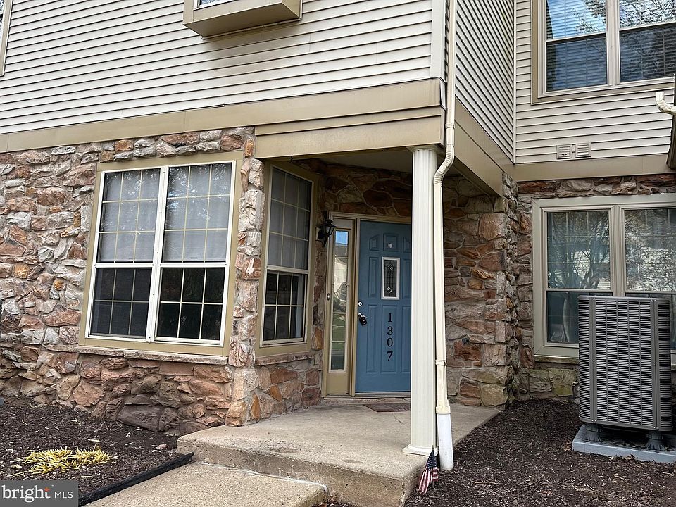 1307 Foxmeadow Dr #1307, Royersford, PA 19468 | Zillow