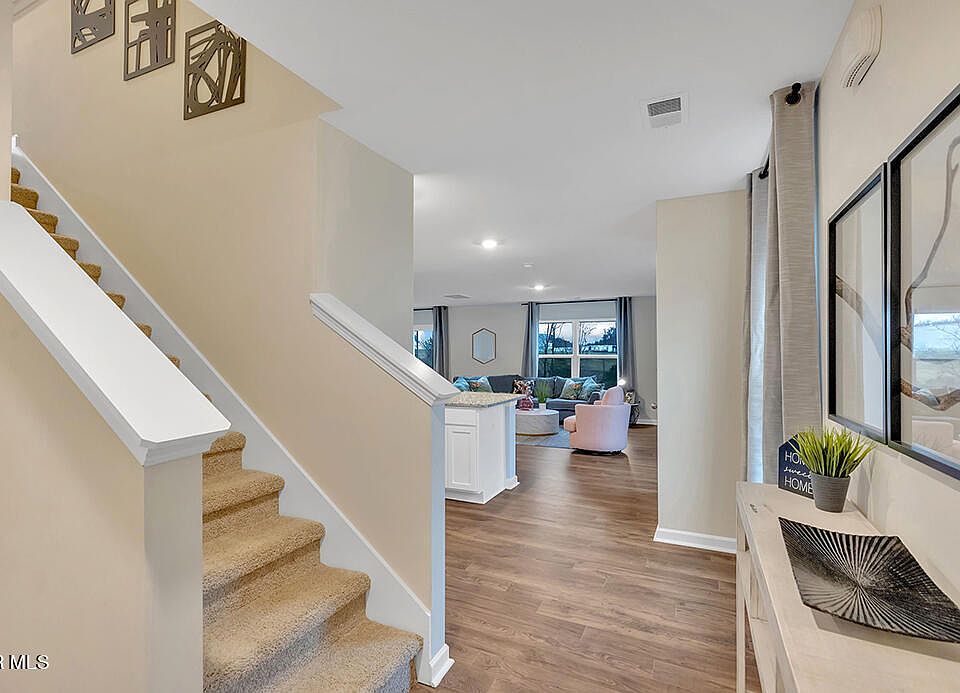 461 Quiver St, Johnson City, TN 37604 | Zillow