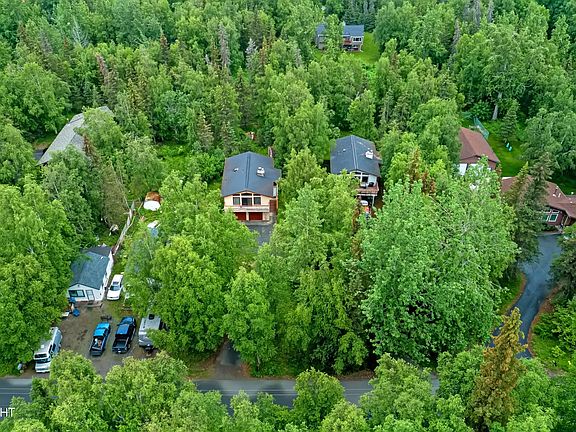 5621 E 104th Ave, Anchorage, AK 99507 | MLS #23-7834 | Zillow