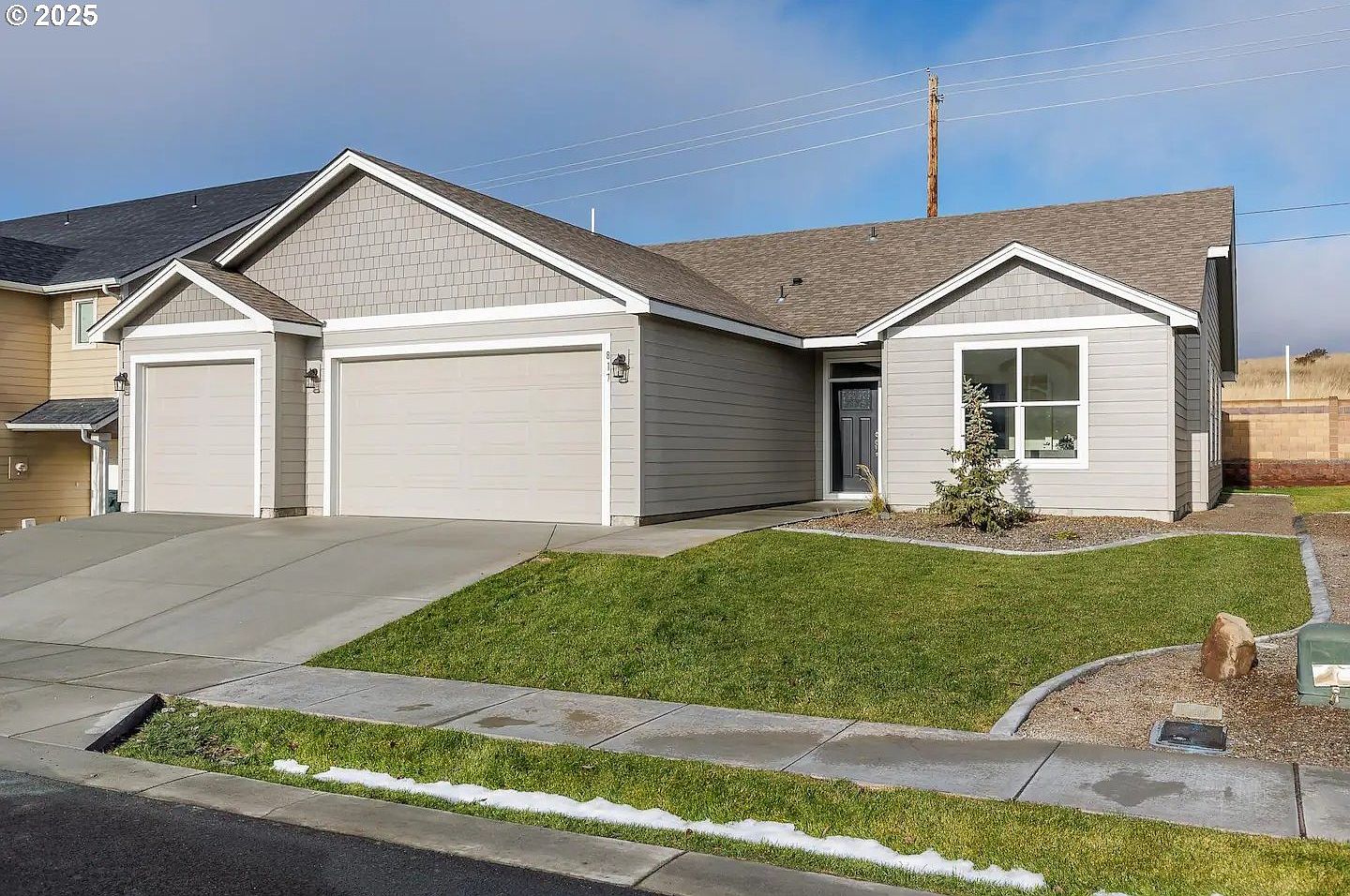817 E Autumn Ave, Hermiston, OR 97838 | MLS #389581667 | Zillow