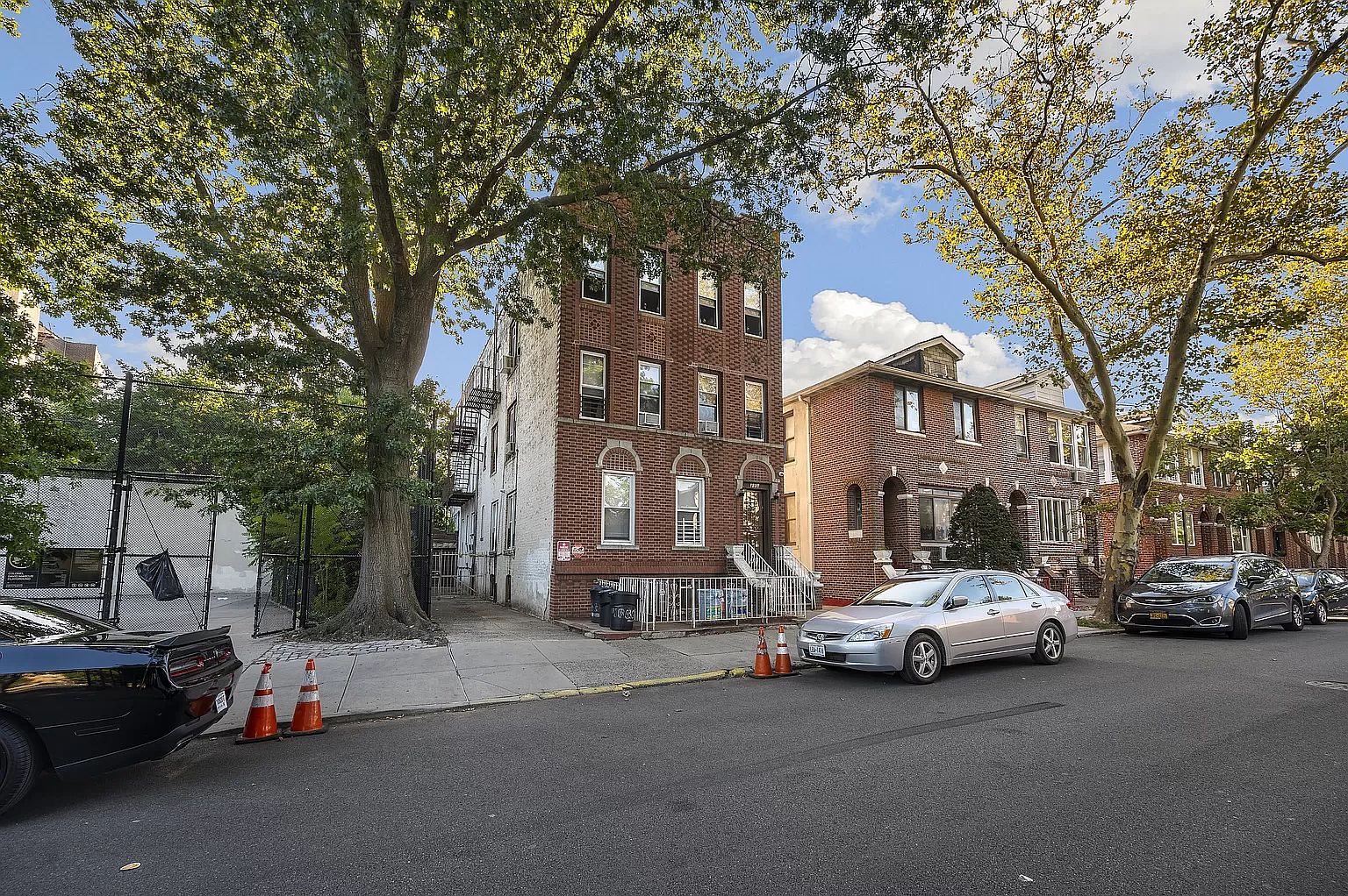 1668 E 4th St, Brooklyn, NY 11230 | Zillow