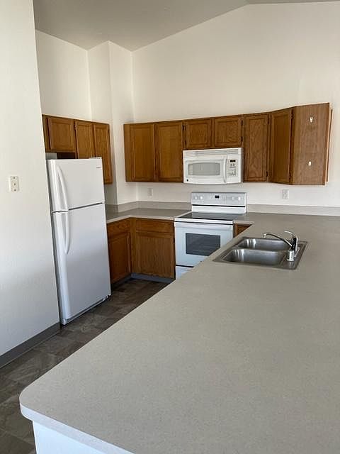 335 Sohi Ln APT 1, Soldotna, AK 99669 | Zillow