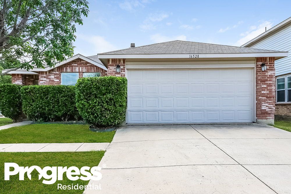 16528 Woodside Dr, Justin, TX 76247 | Zillow