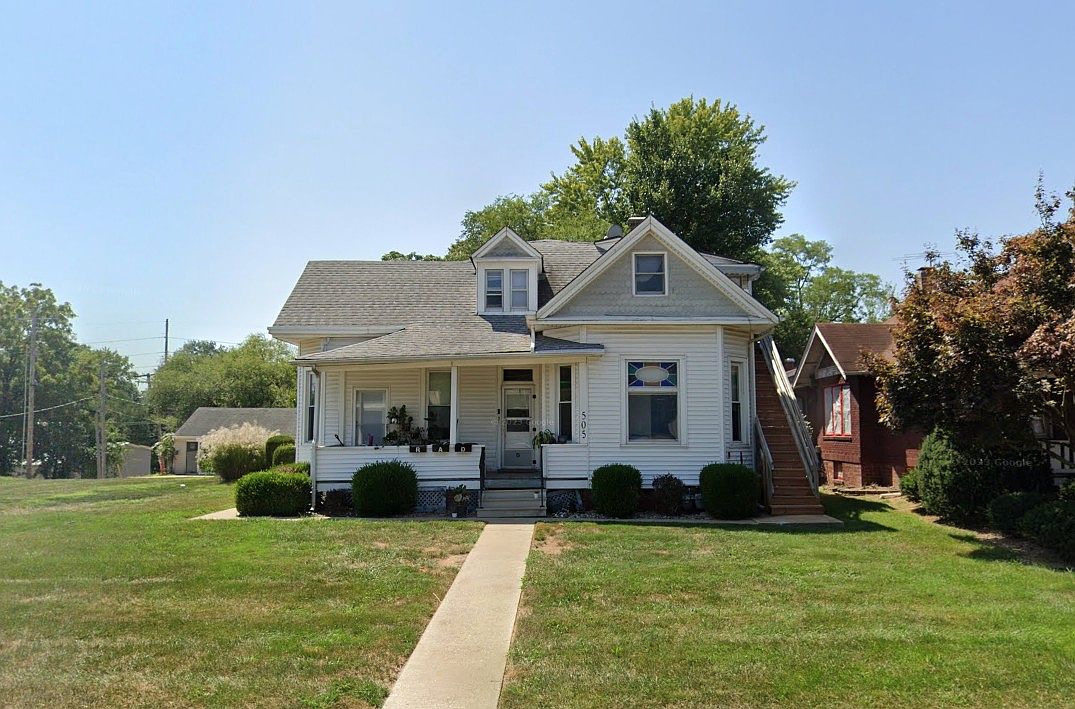 505 N Main St APT D, Edwardsville, IL 62025 | Zillow