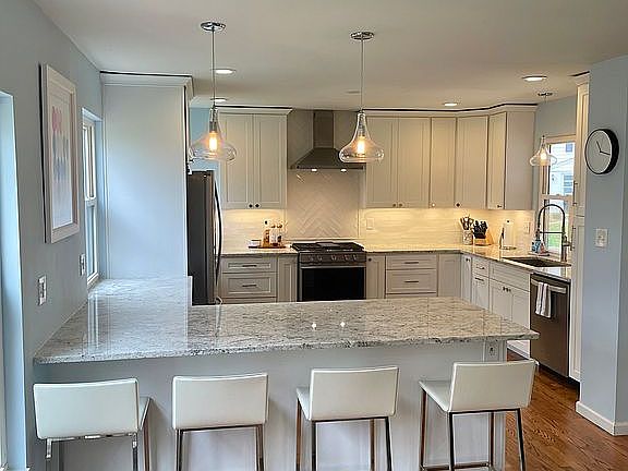 33 Cedarbrook Ln, Saint Louis, MO 63122 | Zillow