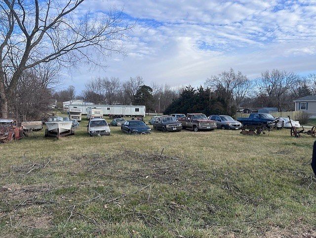 201 Linden St, Kidder, MO 64649 | Zillow