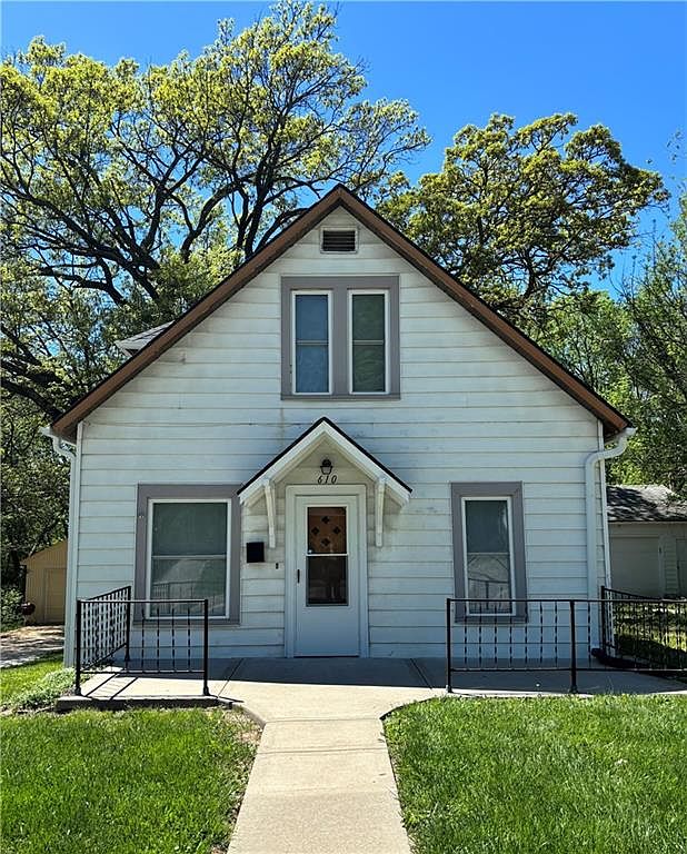 610 N Nettleton Ave, Bonner Springs, KS 66012 | MLS #2485427 | Zillow