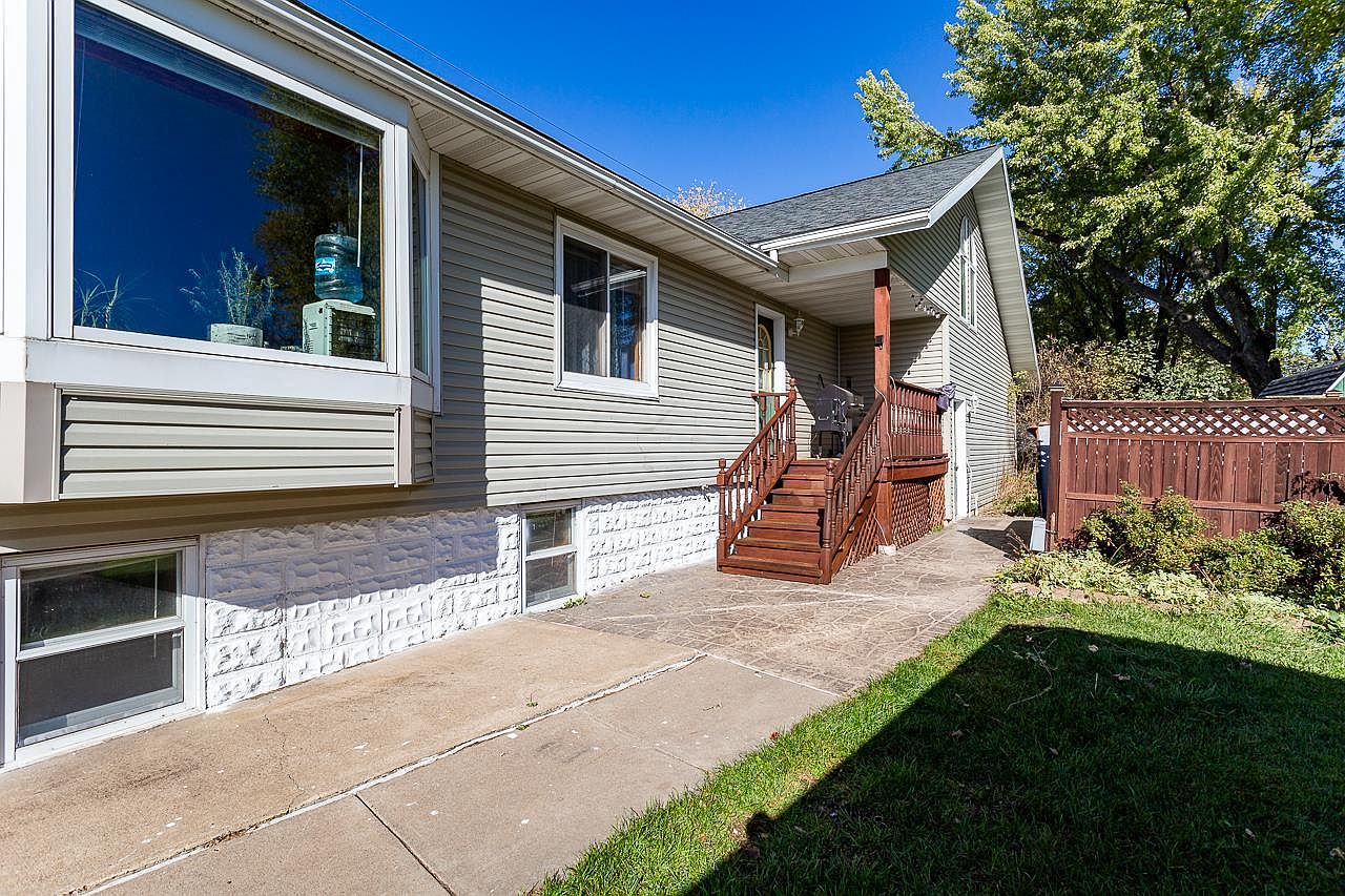 302 West SPENCE STREET, Colby, WI 54421 | Zillow