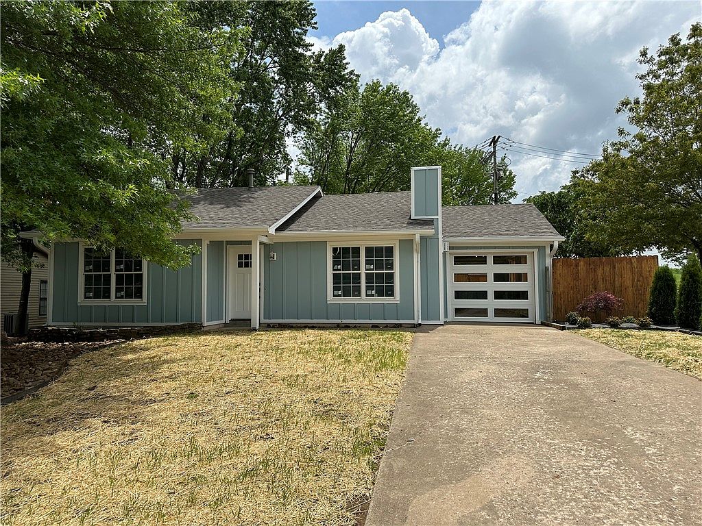 415 W Swallow Cir, Fayetteville, AR 72704 | MLS #1256506 | Zillow