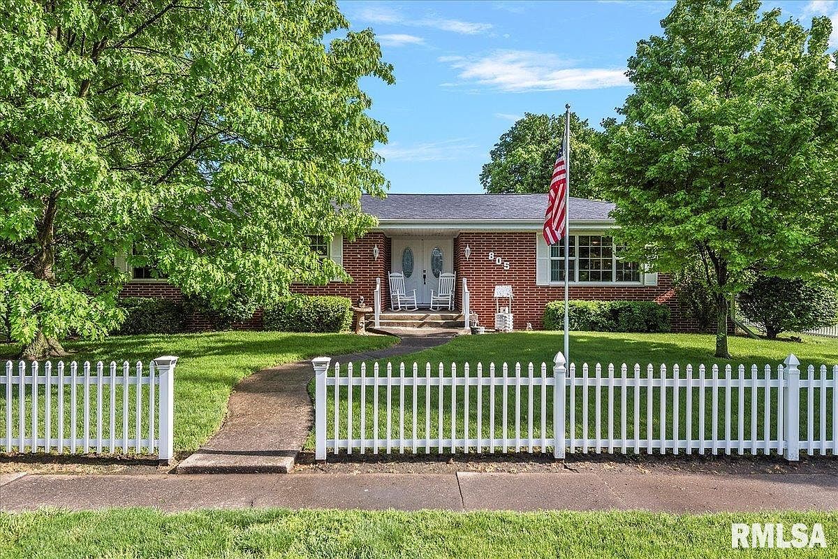 805 W Mechanic St, Ashland, IL 62612 | Zillow